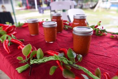 Aspiring future Guam culinarians put to the Mes CHamoru dinanche test ...