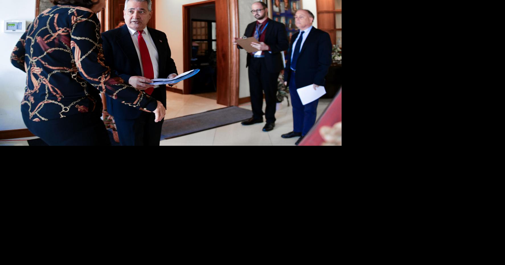 Senators make no move on legal crisis after emergency session, Adelup ...