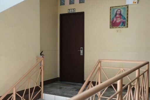 Alleged Bondi shooters holed up in hotel for most of Philippines visit ...