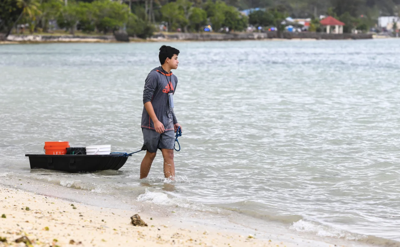 Special permits for fishing in Åchang Bay, Piti Bomb Holes | News ...