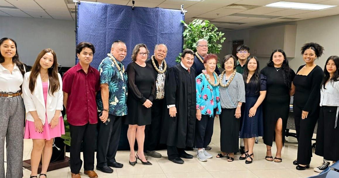 Guam Education Board, student body take oath | News | guampdn.com