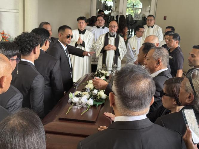 priest dies while preaching