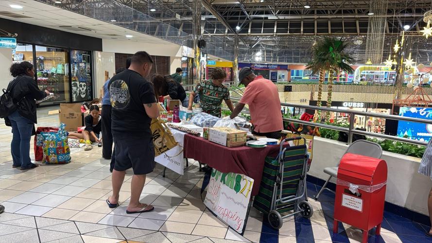 Holiday shoppers face higher prices, fewer deals across Guam | News ...