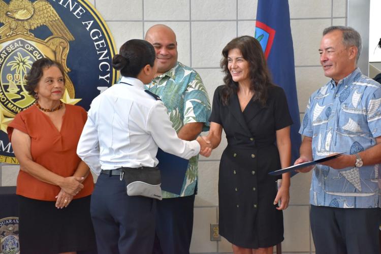 Customs graduates 4 new drug detector dog handlers | News | guampdn.com