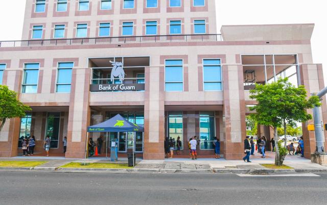 Bank of Guam reopens Naval Base Guam branch | Money | guampdn.com