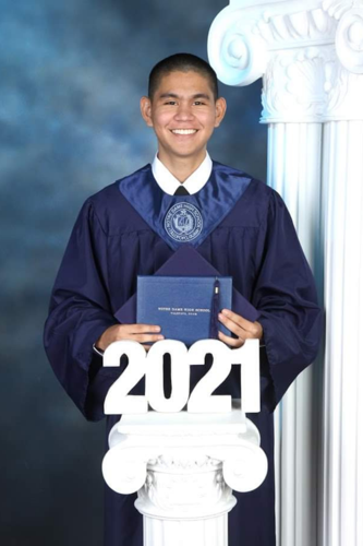 3 graduates from familian Gualafon | Islandstyle | guampdn.com