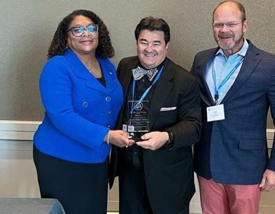 Guam Justice Robert J. Torres receives national Judge William H ...