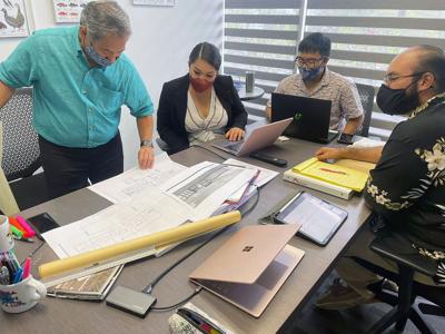 UOG School of Engineering produces first 12 graduates | Money | guampdn.com