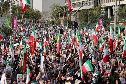 Thousands march in US to back Iranian anti-government protesters ...