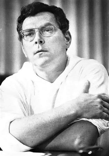 Former Guam priest Gavin dead at 81 | Local News | guampdn.com