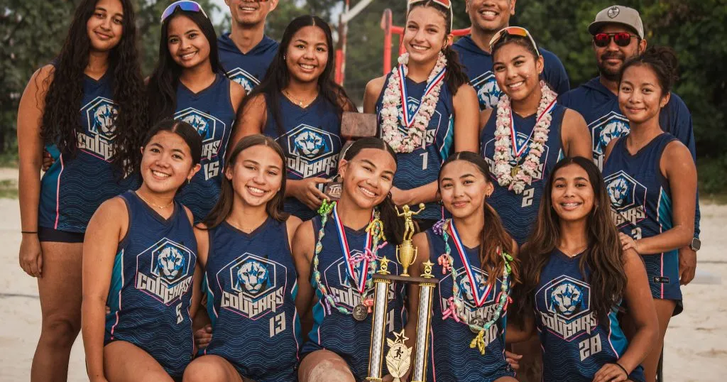 Cougars sweep girls beach volleyball to close out 3rd quarter | Sports ...