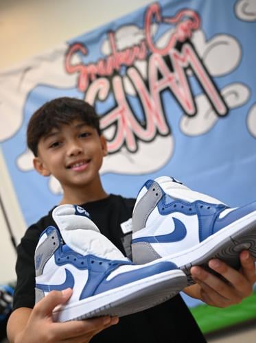 Lots of sole: Sneakerheads convention draws crowd | Multimedia ...