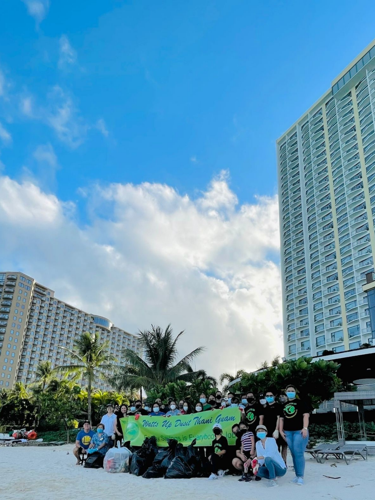 Dusit Thani Guam beach cleanup | Islandstyle | guampdn.com