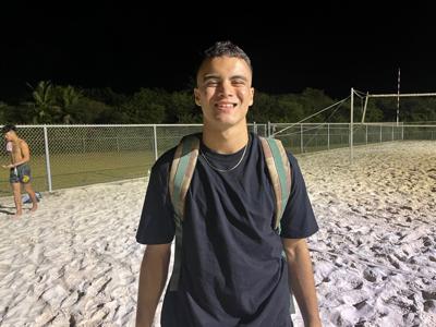 Gabriel Sarmiento loves to bounce on the beach | Sports | guampdn.com