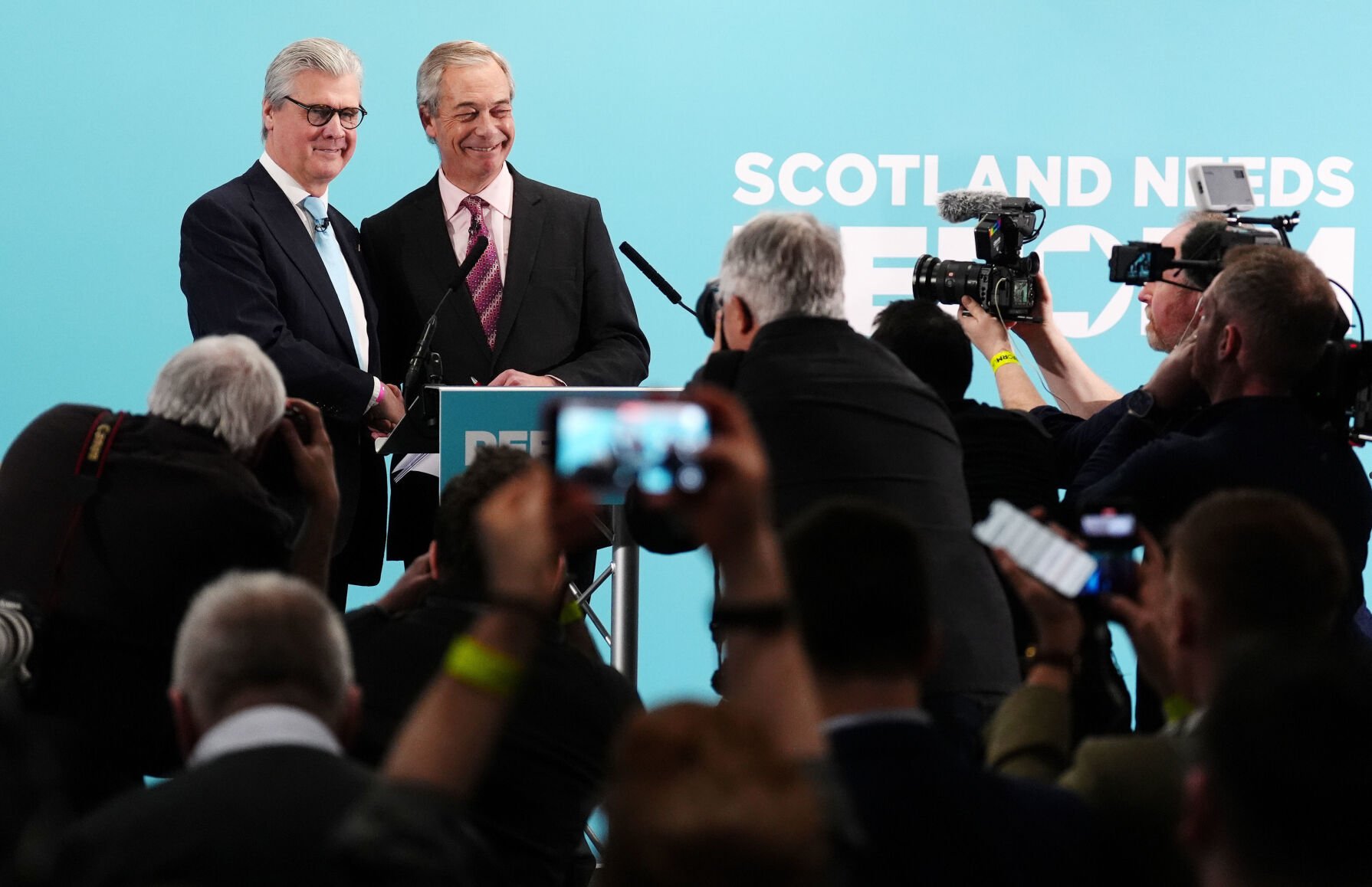 Scotland Politics | World | guardonline.com