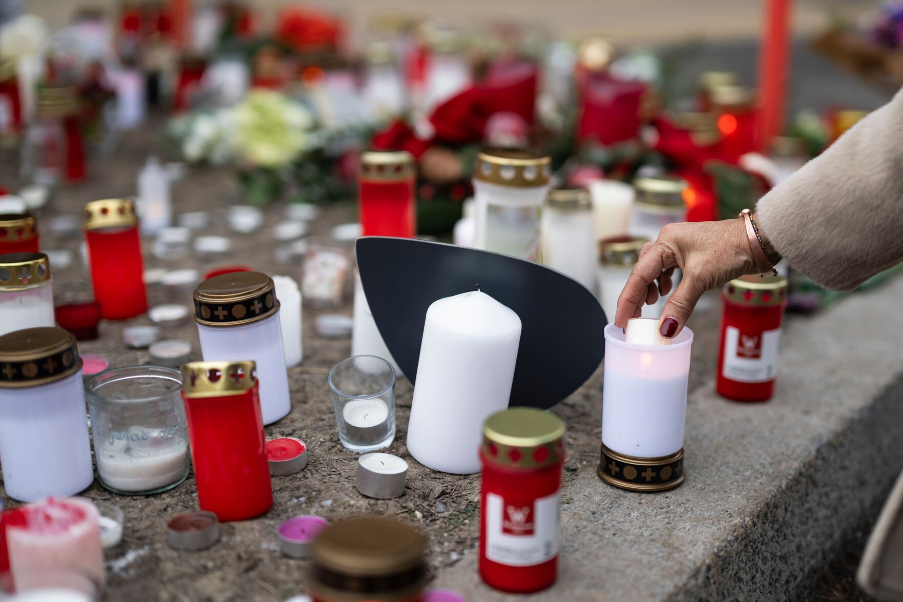 Switzerland Bar Fire | World | guardonline.com