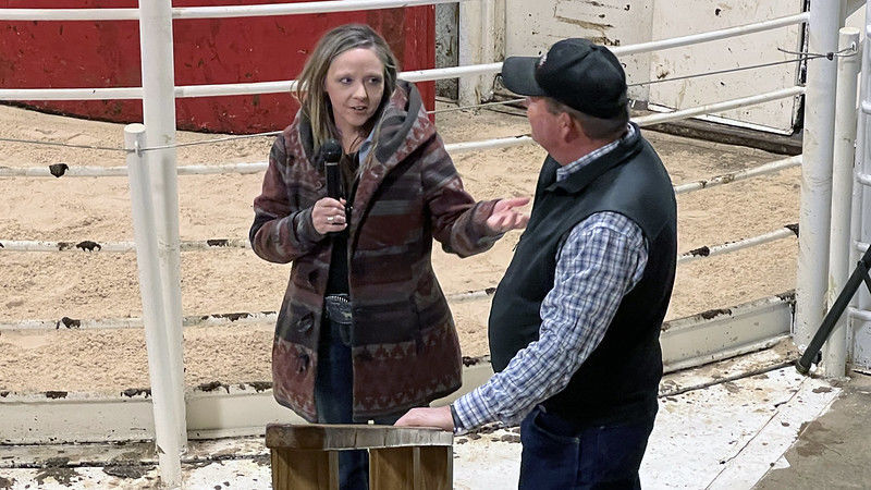 Ranchers get full day of production advice at Little Red River Beef ...