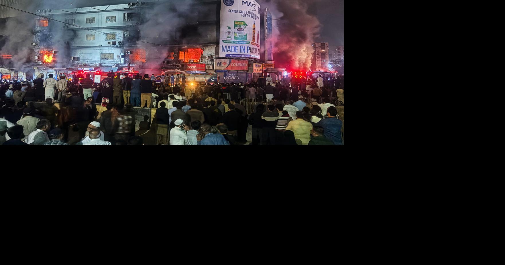 Death toll rises to 6 in fire at a shopping plaza in the Pakistani city ...