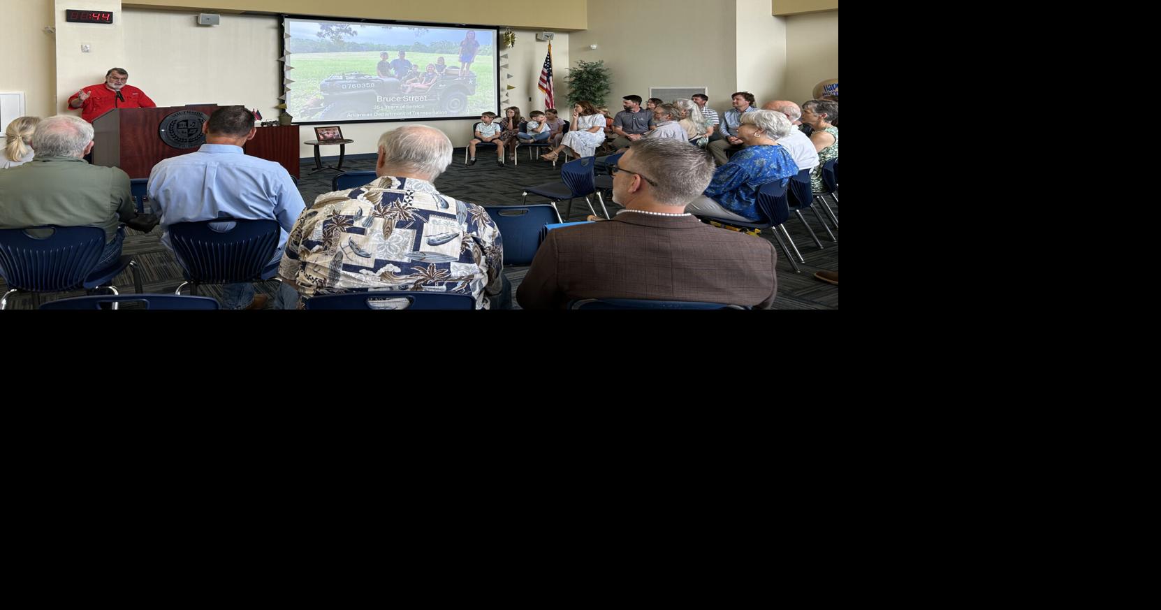 Street recognized for 35 years with ARDOT | News | guardonline.com