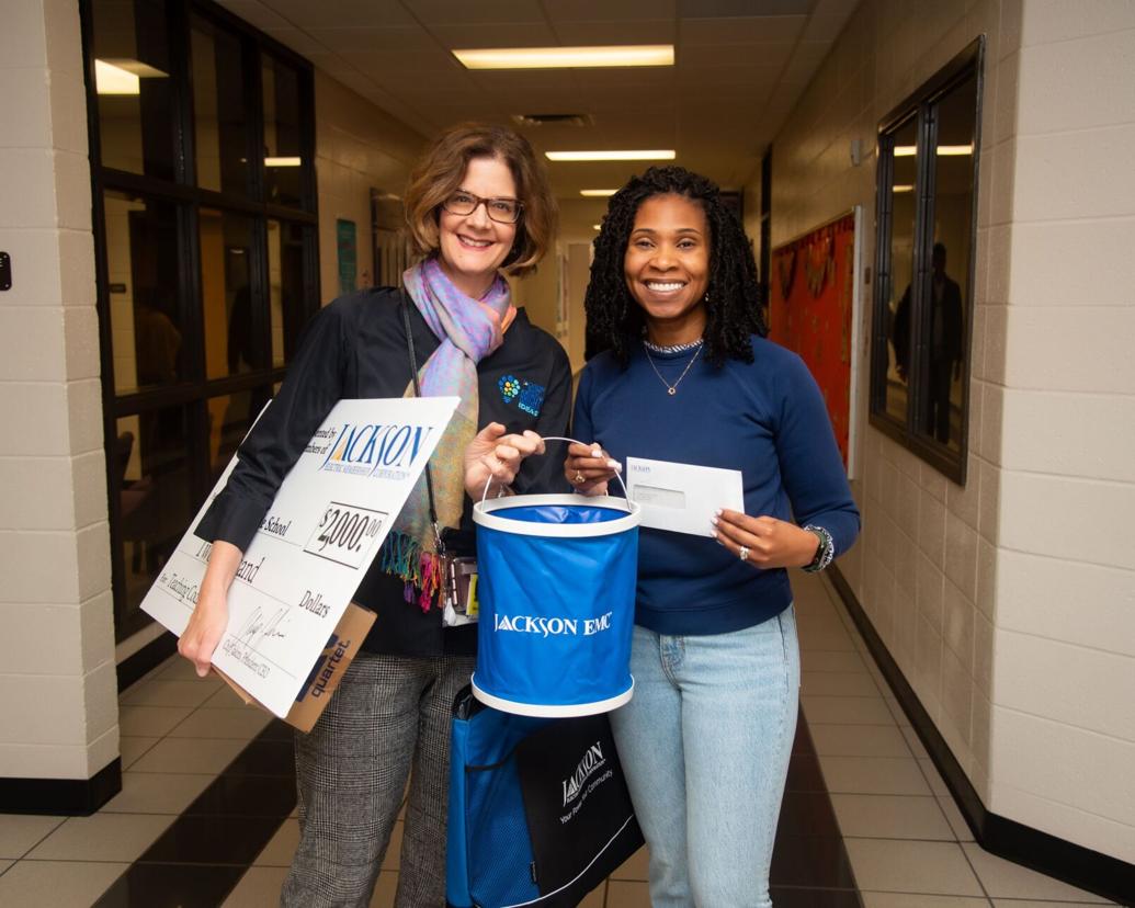 PHOTOS: Gwinnett County middle school teachers win Bright Idea fund ...