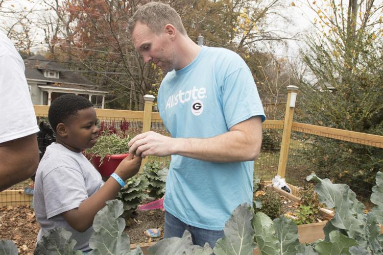Parkview, UGA legend Stinchcomb selected for College Football Hall of ...
