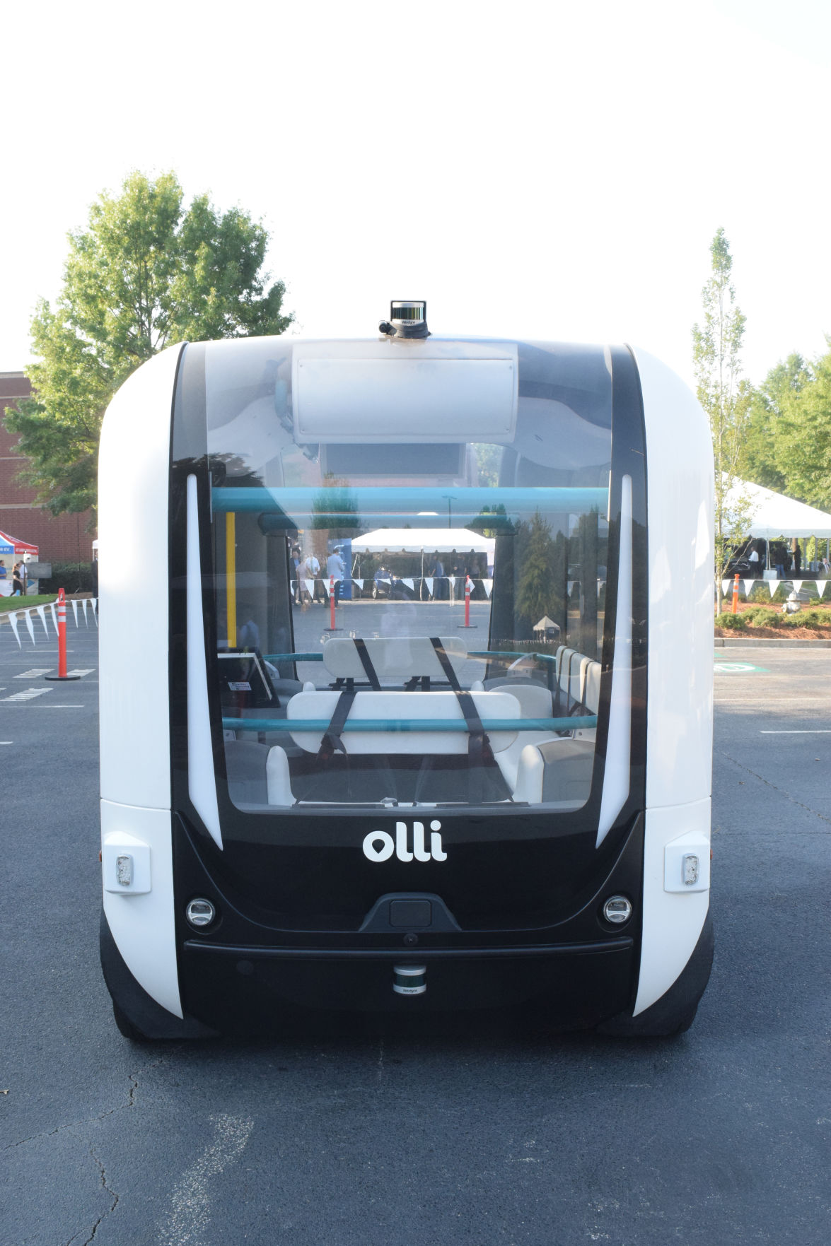 Peachtree Corners opens Curiosity Lab, showcases autonomous vehicle ...