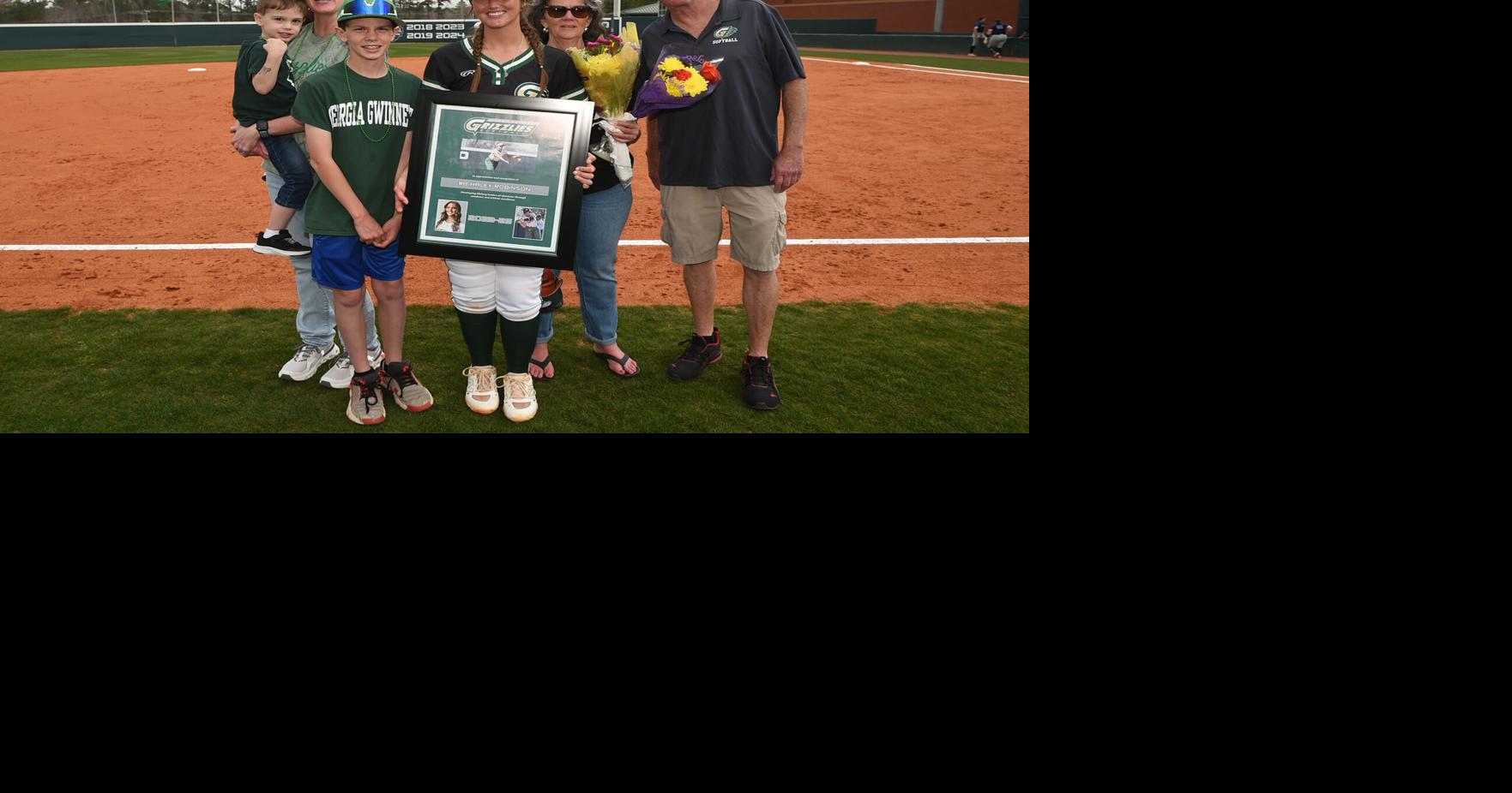 PHOTOS: Georgia Gwinnett College Softball Senior Day | Slideshows ...