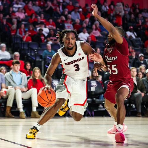 Georgia men's basketball hits 10-win mark before New Year's for first ...