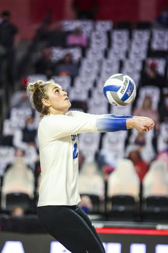 Buford grad, Kentucky libero Gabby Curry earns AVCA All-American honors ...