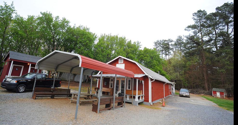 Everett's Music Barn in Suwanee to host Spring Festival Saturday ...