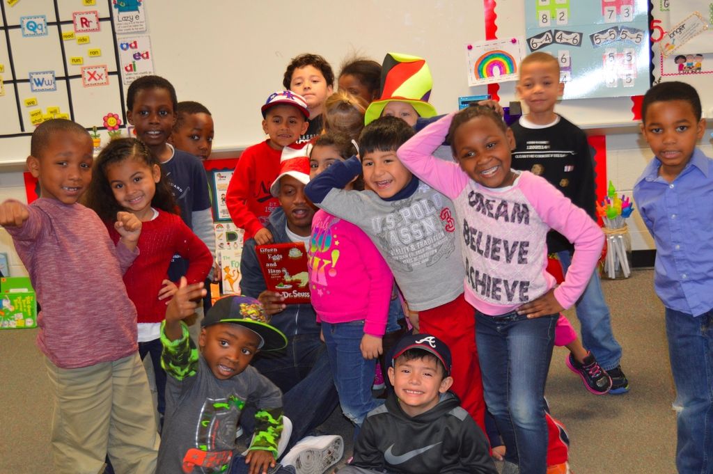 Alcova Elementary joins Read Across America celebration | Dacula ...
