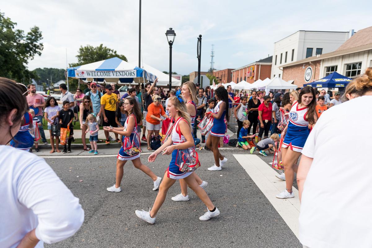 PHOTOS: Duluth Fall Festival | Slideshows | gwinnettdailypost.com