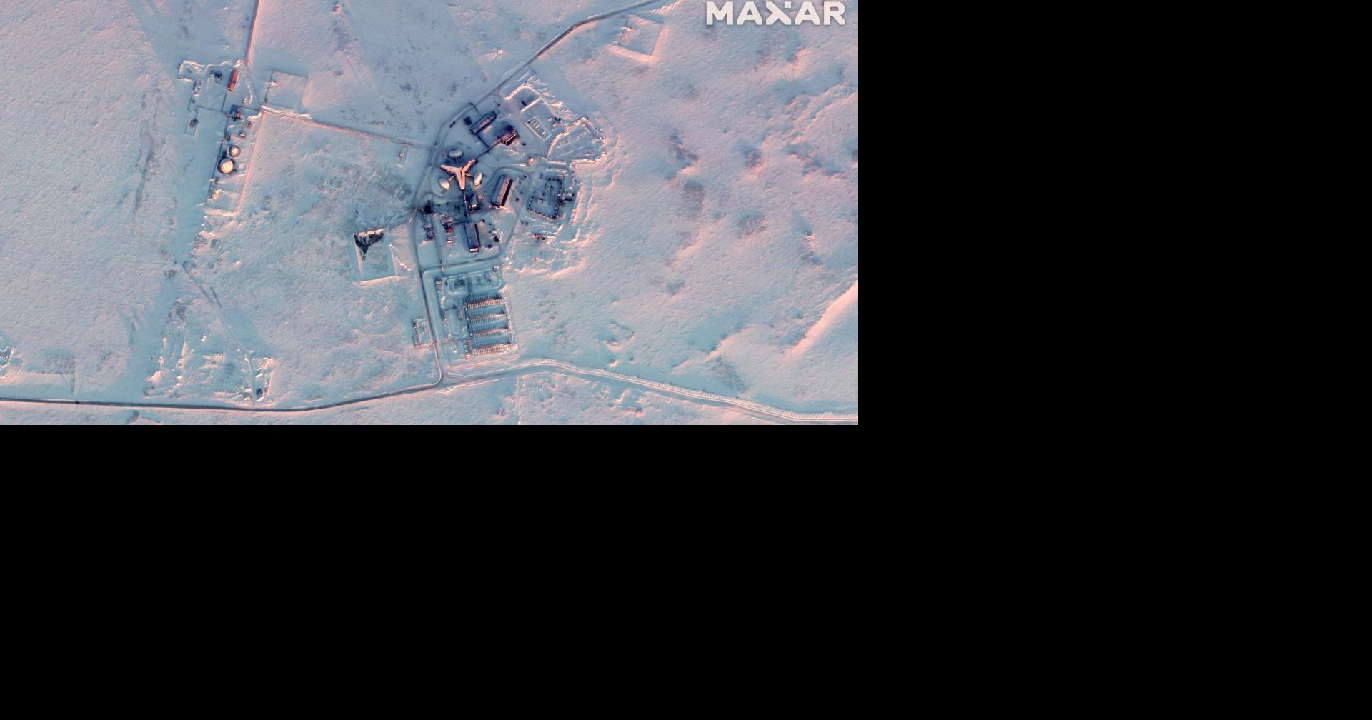Satellite images show huge Russian military buildup in the Arctic ...