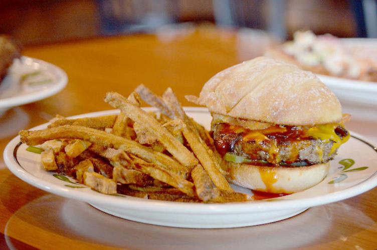 THE DISH: Moonshiners Bar and Grill | Grayson | gwinnettdailypost.com