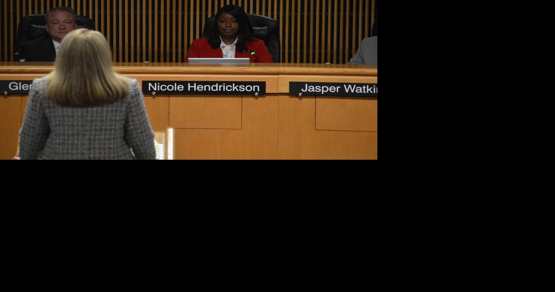 Gwinnett commissioners approve county's $2.27 billion 2023 budget ...