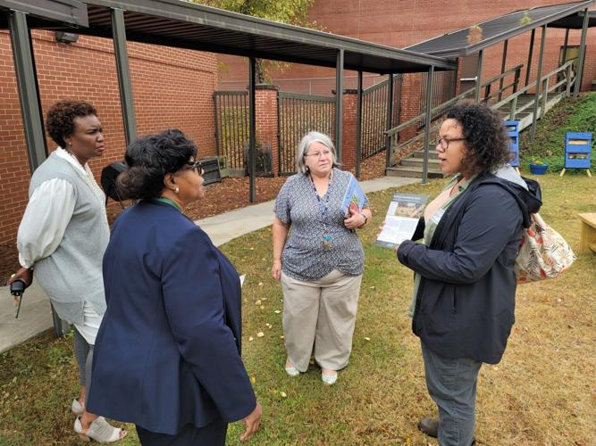 'It gets kids aware of nature' — Outdoor classrooms, gardens helping ...