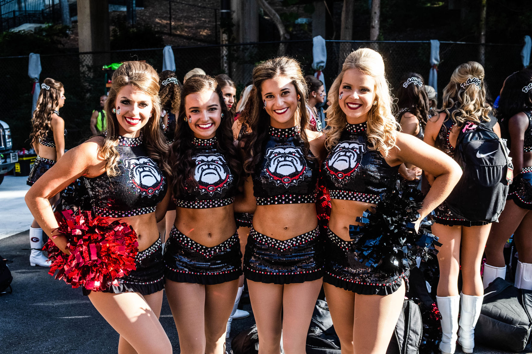 PHOTOS: Georgia vs. Notre Dame Football | Sports | gwinnettdailypost.com