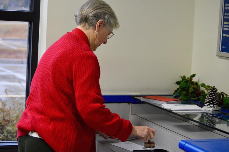 Bethlehem post office keeps holiday tradition alive despite challenges ...