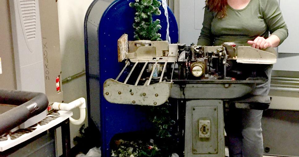 Bethlehem post office keeps holiday tradition alive despite challenges ...