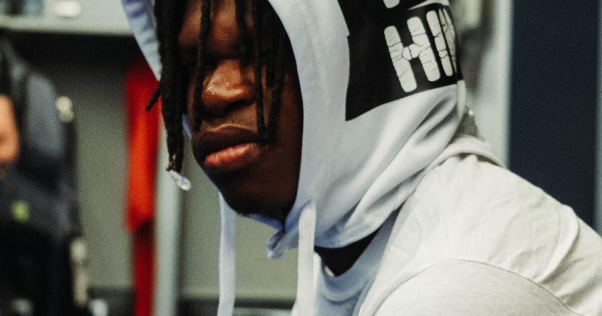 Collins Hill grad Travis Hunter signs NIL deal with SoHoodie, billed as ...