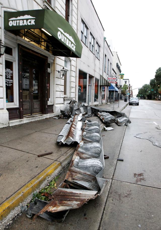 Cleanup begins after Hurricane Matthew brings flooding, damage to ...