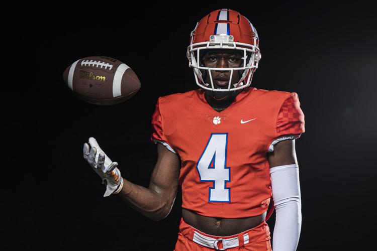 SUPER SIX FOOTBALL: Tennessee recruit Mike Matthews excels in two ...