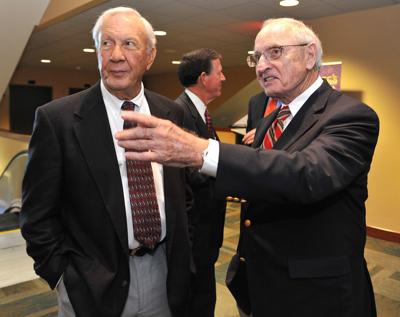 SMITH: Georgia grad Pat Dye made huge impact at Auburn | Sports ...