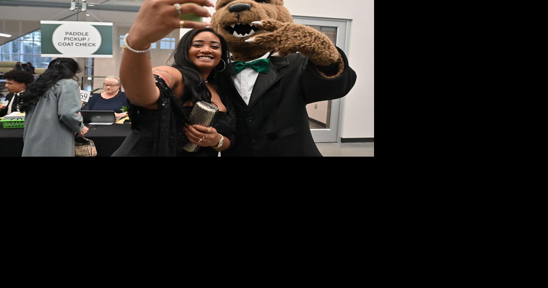 PHOTOS: Georgia Gwinnett College's Four Pillars Scholarship Gala | | gwinnettdailypost.com