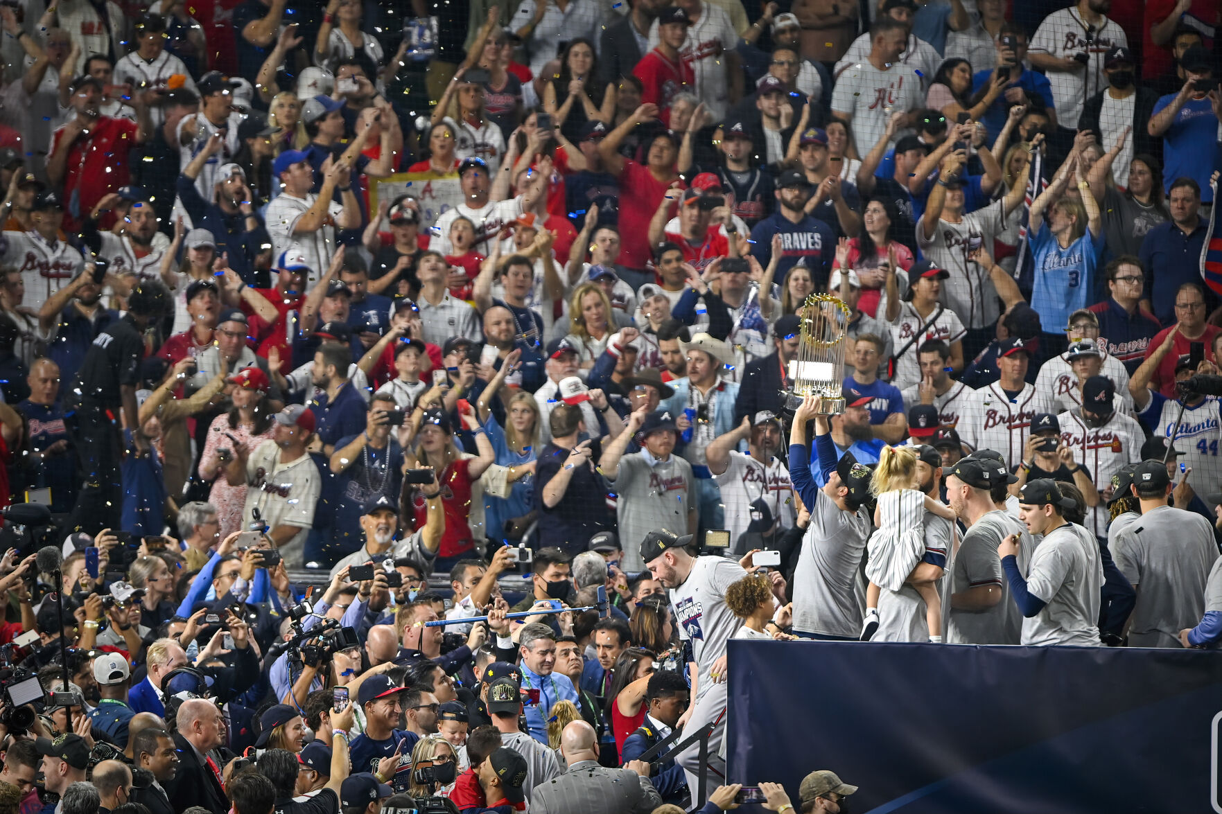 PHOTOS: Atlanta Braves win World Series | Sports | gwinnettdailypost.com