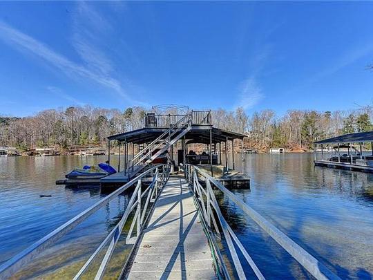 ON THE MARKET: Amazing views, party deck make this Lake Lanier home ...