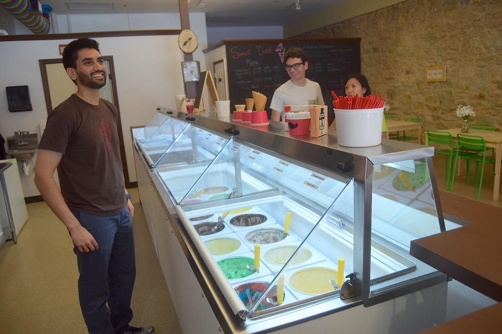 The Dish: Sweet Tooth Ice Cream Cafe | Multimedia | gwinnettdailypost.com