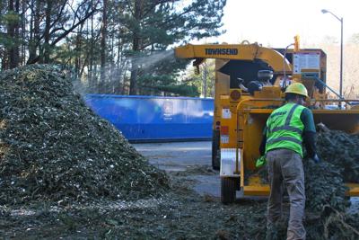 Forecast of rain, thunderstorms postpone Bring One for the Chipper ...