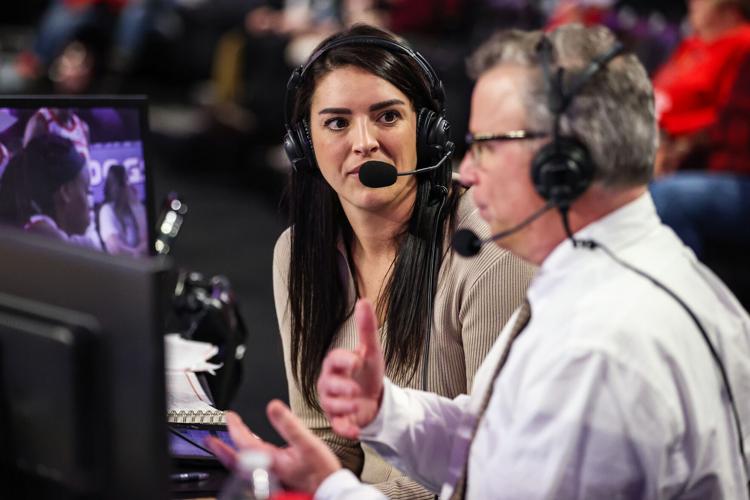 Former Wesleyan, Georgia Bulldogs standout Anne Marie Armstrong jumps ...