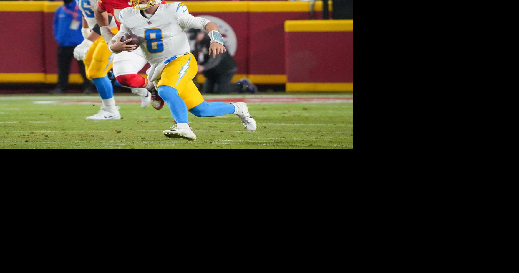 Collins Hill Grad Taylor Heinicke Re-Signs with Los Angeles Chargers ...